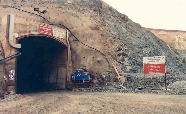 The Biggest Gold Mines in Australia | iSeekplant