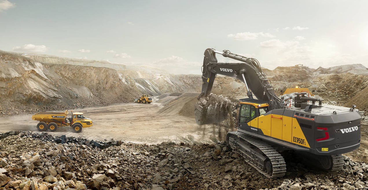Top 10 World’s Biggest Mining Excavators | iseekplant